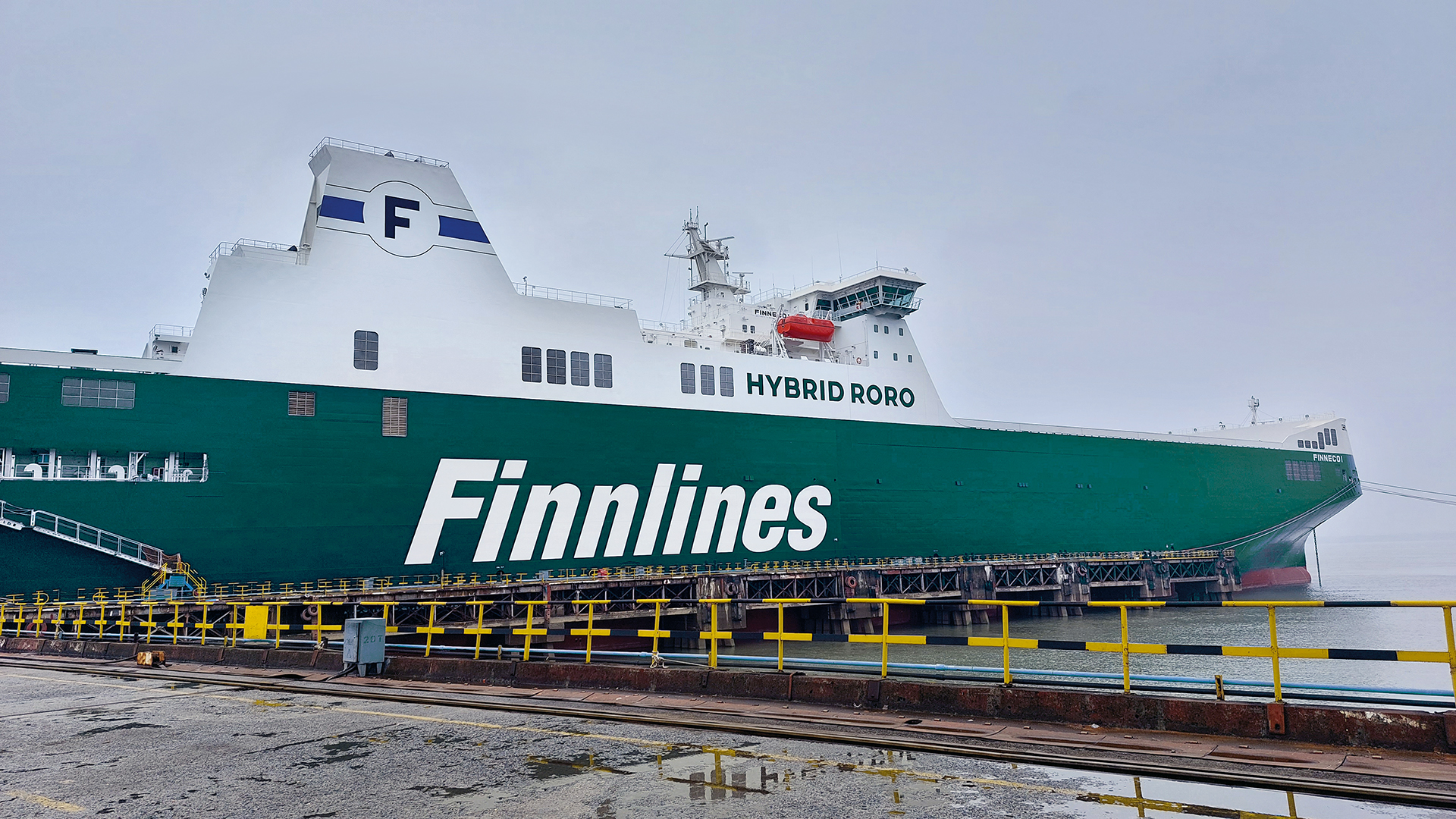 Finneco trio alukset - Finnlines