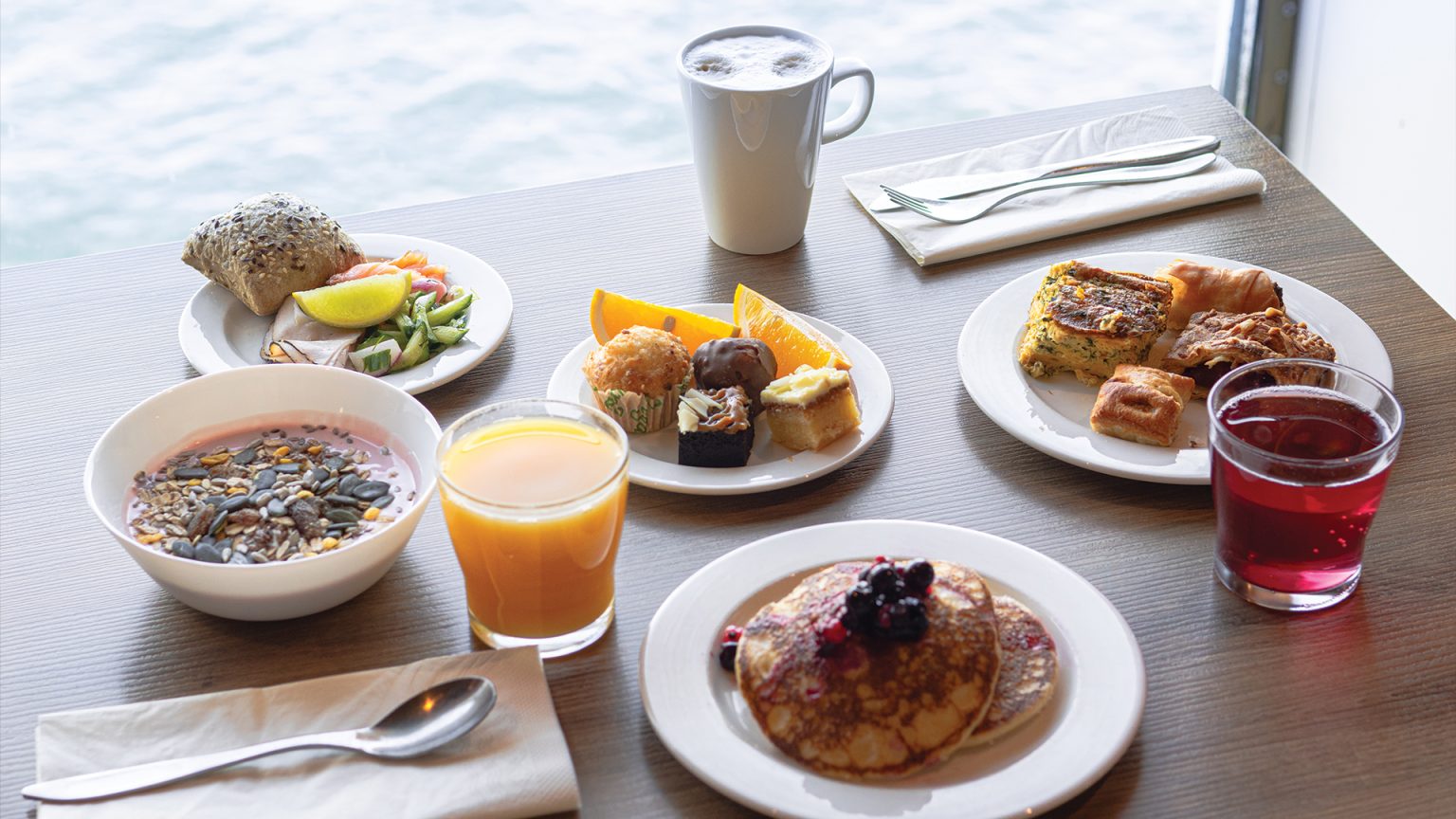 Eat & Drink on Travemünde–Helsinki route - Finnlines