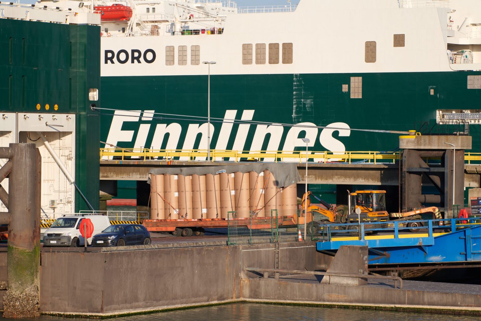 Deep sea - short sea - Finnlines