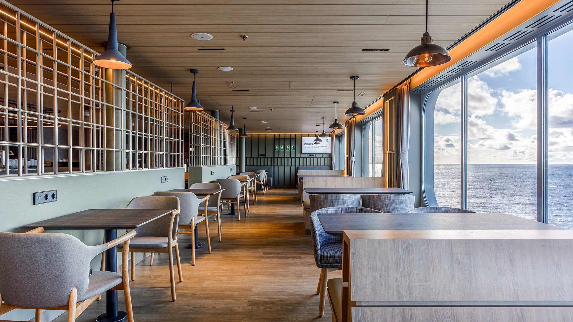 Drink and Dine - Explore the world of flavors | Finnlines