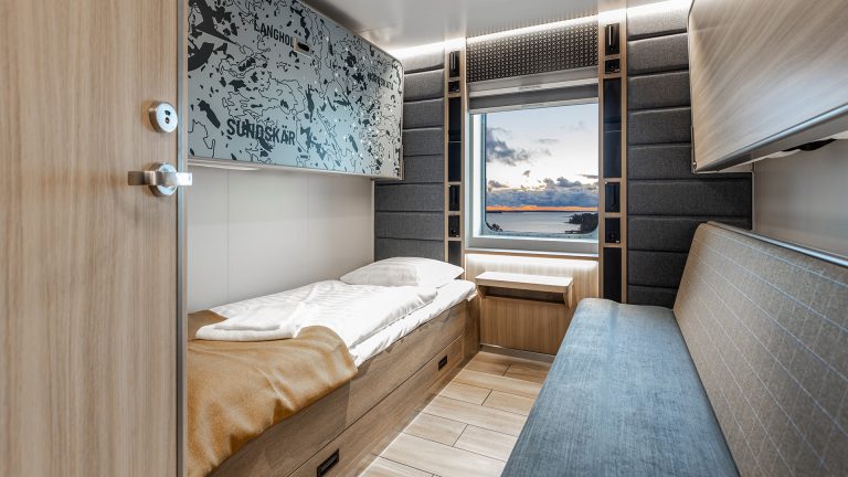 Kapellskär–Långnäs–Naantali - Finnlines