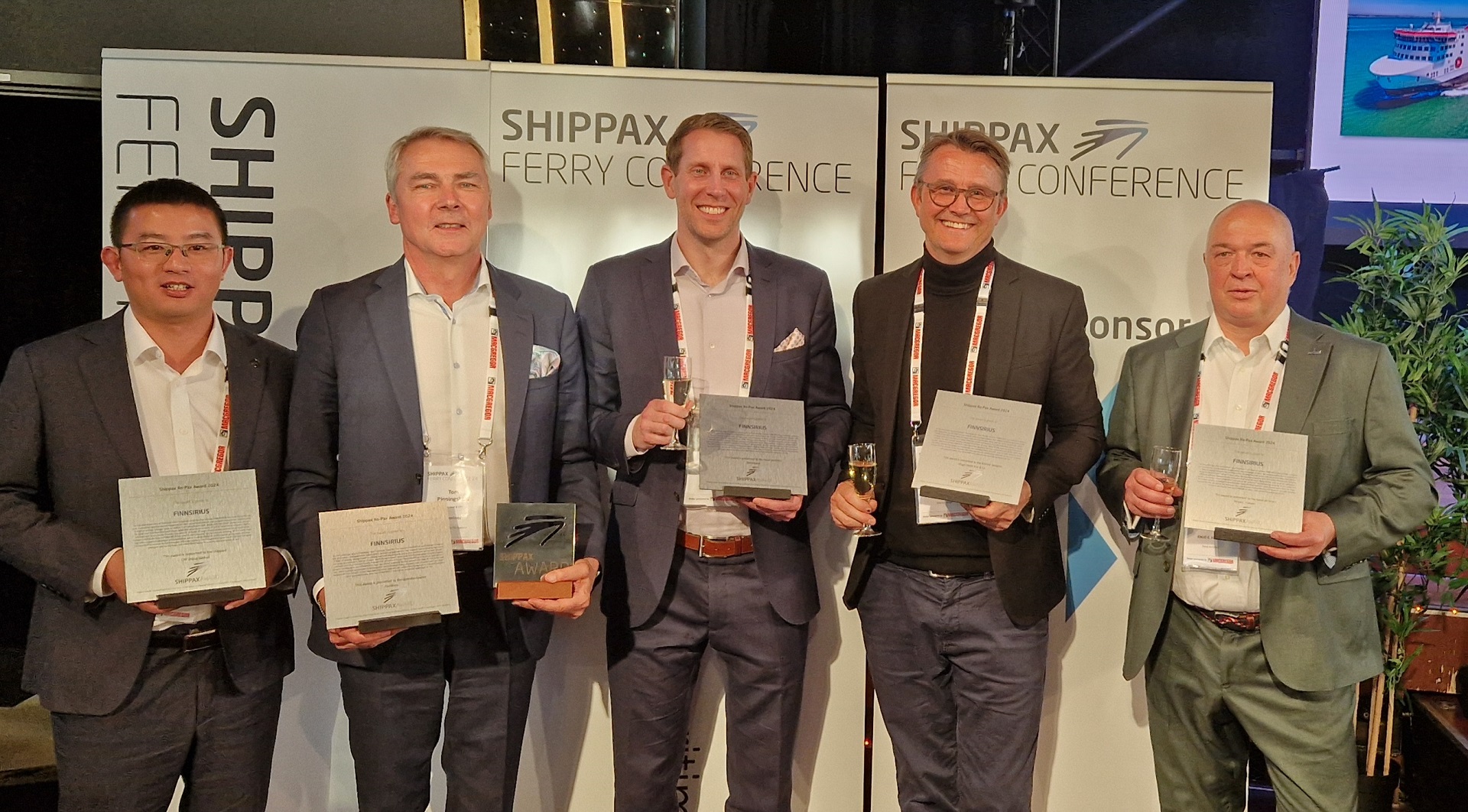 Finnsirius receives prestigious award from Shippax - Finnlines